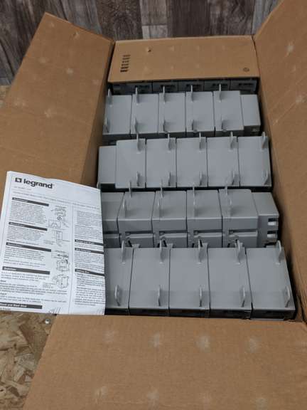 Pass & Sleymour Slater Plastic 2-Gang Captive Mounting Nails Switch and ...