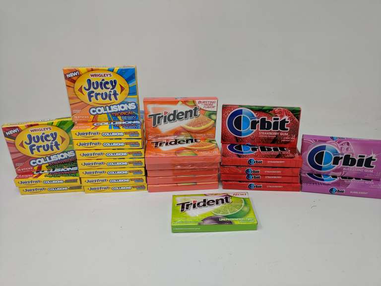Lot of 25 Assorted Packs of Gum *Out of Date - Dutch Goat