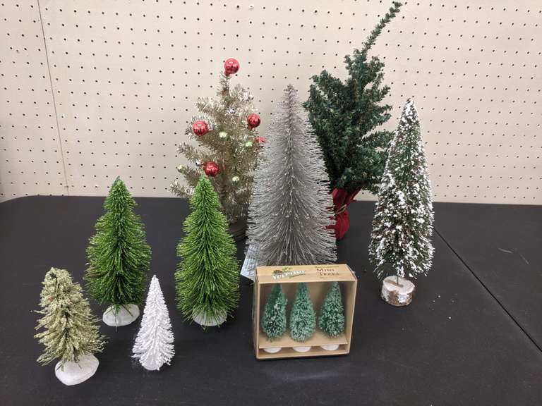 Lot of 11 Assorted Small Decorative Christmas Trees - Dutch Goat