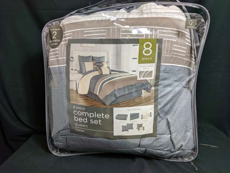 Slater Complete Bed Queen Set 8 pc. - Dutch Goat