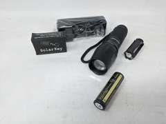 Probe Shiny Brillante Torcia LED Flashlight - Dutch Goat
