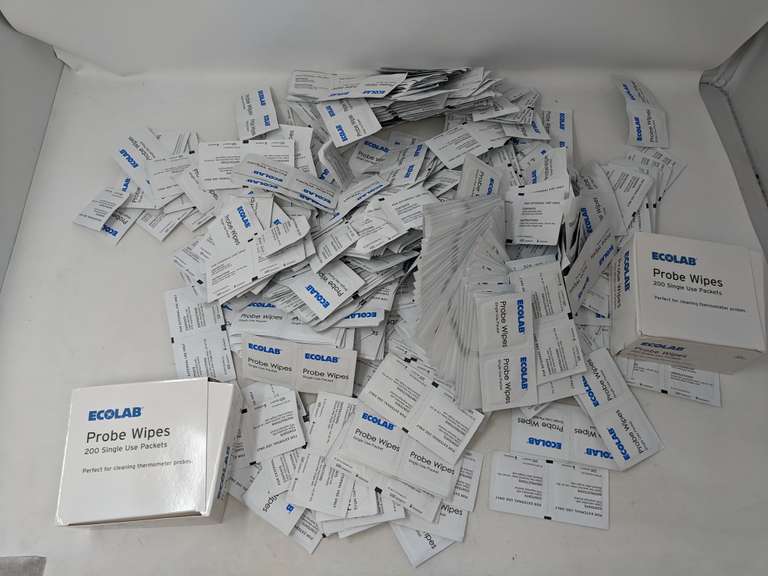 Lot of 1300 EcoLab Probe Single Use Packet Wipes - Dutch Goat