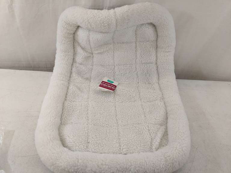 Frisco Quilted Fleece Pet Bed & Crate Mat - Fits Most 36" Crates ...