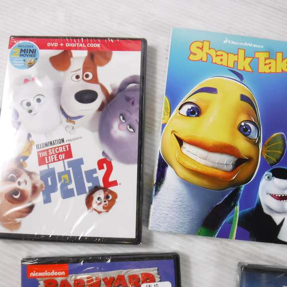 Lot of 5 Childrens Movies. Spongebob Heroes of Bikini Bottom, Shark ...