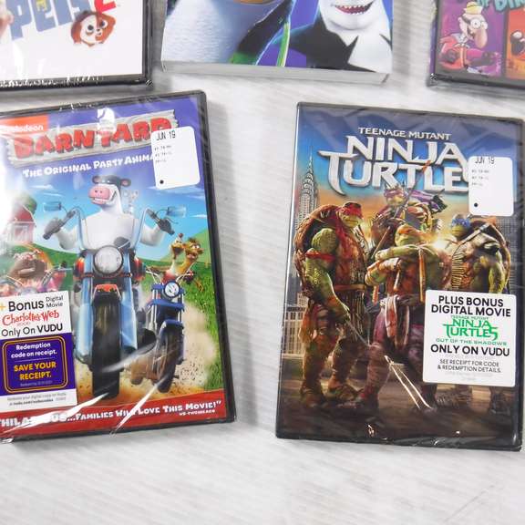 Lot of 5 Childrens Movies. Spongebob Heroes of Bikini Bottom, Shark ...