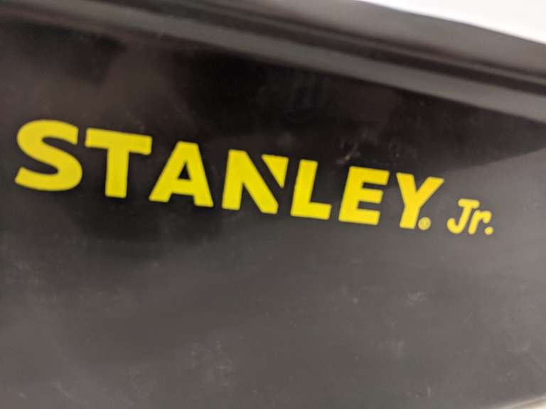 Stanley Jr. Wheel Barrow - No Legs - Dutch Goat