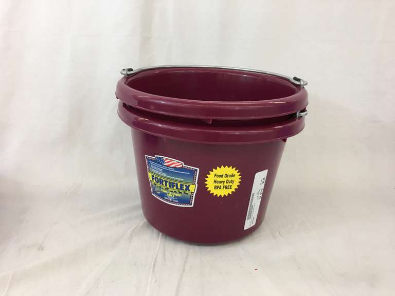 Assortment of 6 Fortiflex Buckets & Grooming Caddy - Dutch Goat