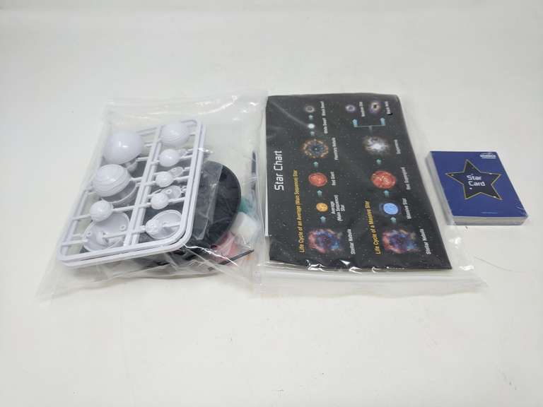 Mini Stars & Planets Model Kit - Dutch Goat