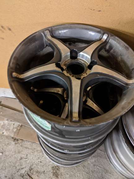 Assortment of 24 Used Rims - Dutch Goat