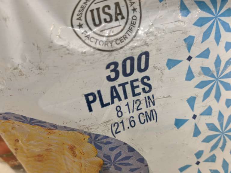 Member's Mark Ultra Paper Plates - 300 Total Plates - Dutch Goat