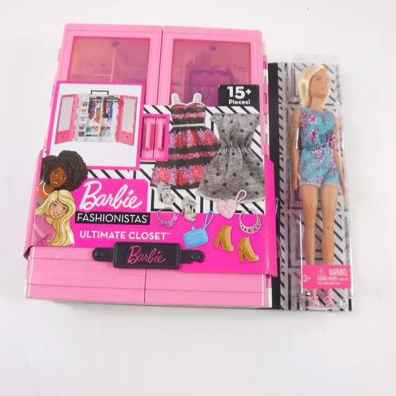 Barbie- Fashionistas Ultimate Closet Doll and Accessory - Pink - Dutch Goat