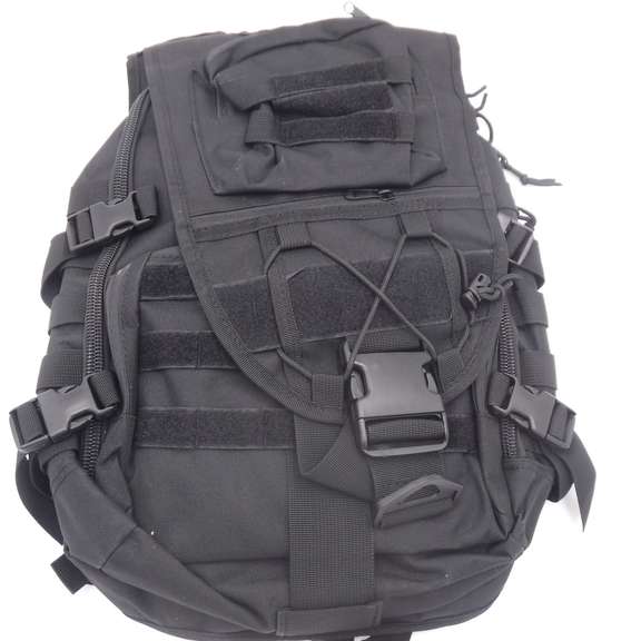 Unknown Brand Military Style Backpack, Black, 4 Zipper Compartments ...
