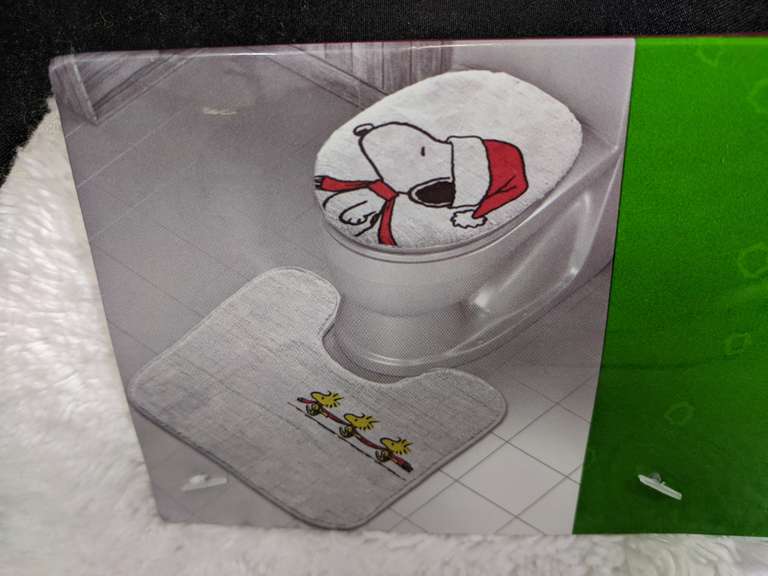 Lot of 2 Peanuts Bath Sets - 2 Piece each - Dutch Goat