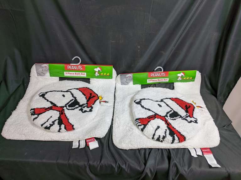 Lot of 2 Peanuts Bath Sets - 2 Piece each - Dutch Goat