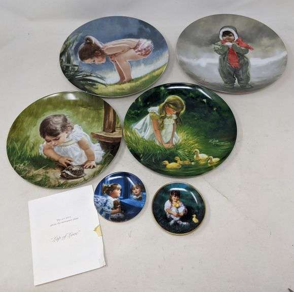 Assortment of 6 Porcelain Plates by Zolan - Small Wonder, Winter Wonder ...
