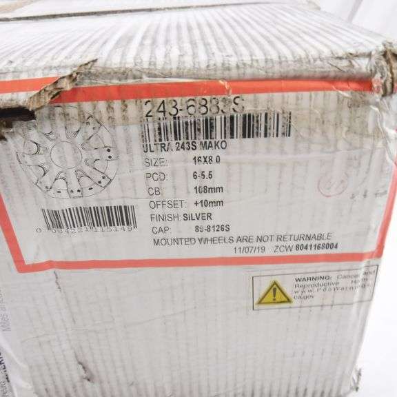 Ultra 243S Mako 16x8 Silver - Dutch Goat