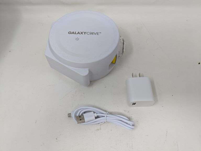 Smart Star Galaxy Cove Projector Light - Dutch Goat