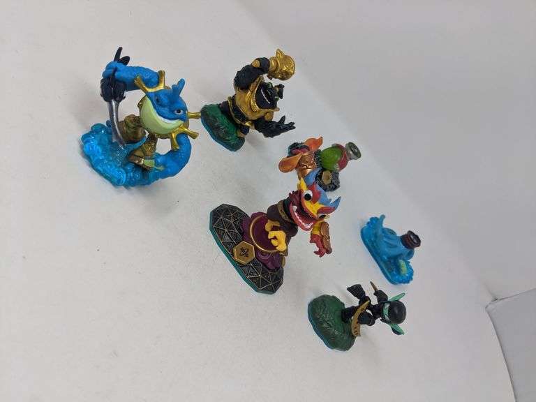 Set of 6 SKYLANDER FIGURES - Dutch Goat