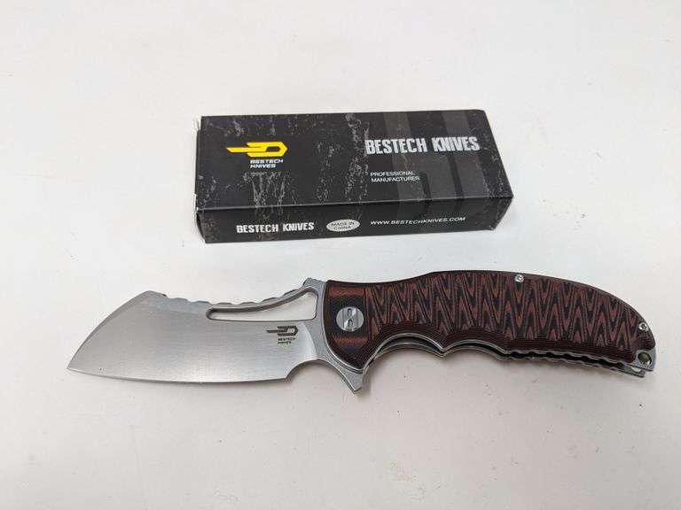 Bestech Knives Hornet D2/Stone Wash + Satin Folding Knives - Dutch Goat