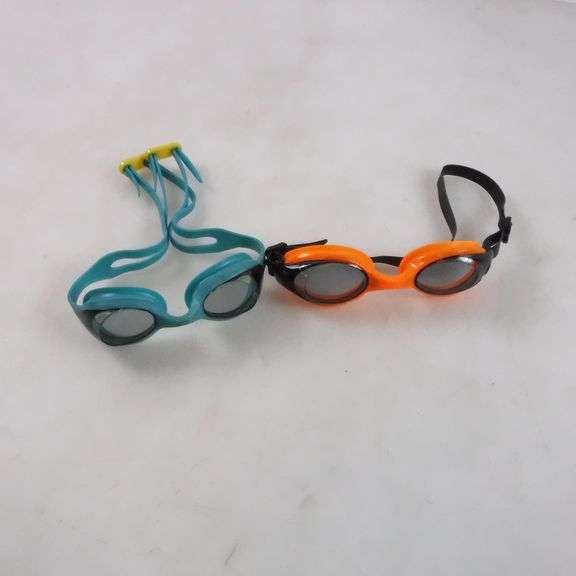 Assortment of Kids Googles: Blue Speedo Brand Double Strap and Orange Strap Kids Googles (Some ...
