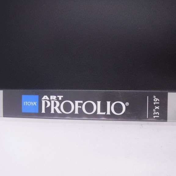 Itoya Art Profolio 13"x19" The Original - Dutch Goat