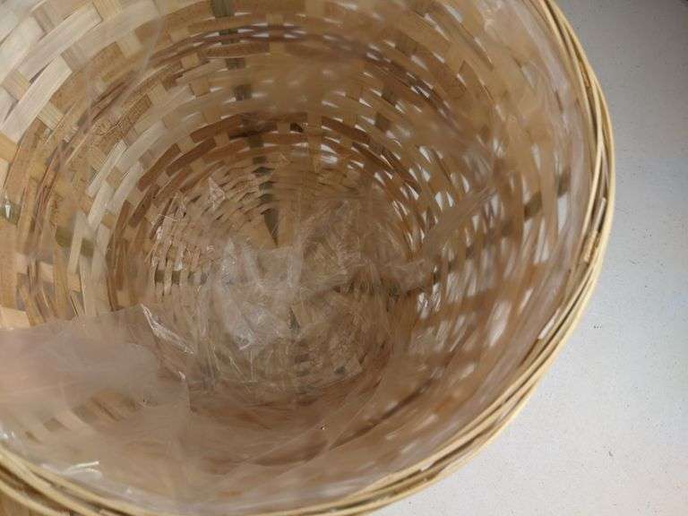 Lot of 4 Light Colored Woven Baskets - Dutch Goat