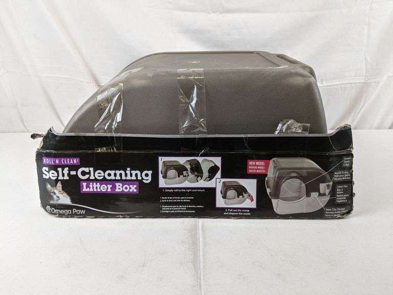 Omega Paw Roll'N Clean Self Cleaning Litter Box - Has Scratches And ...