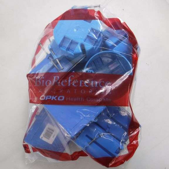 Assortment Of Blue Electrical Gang Boxes - Approx 11 Boxes - Dutch Goat