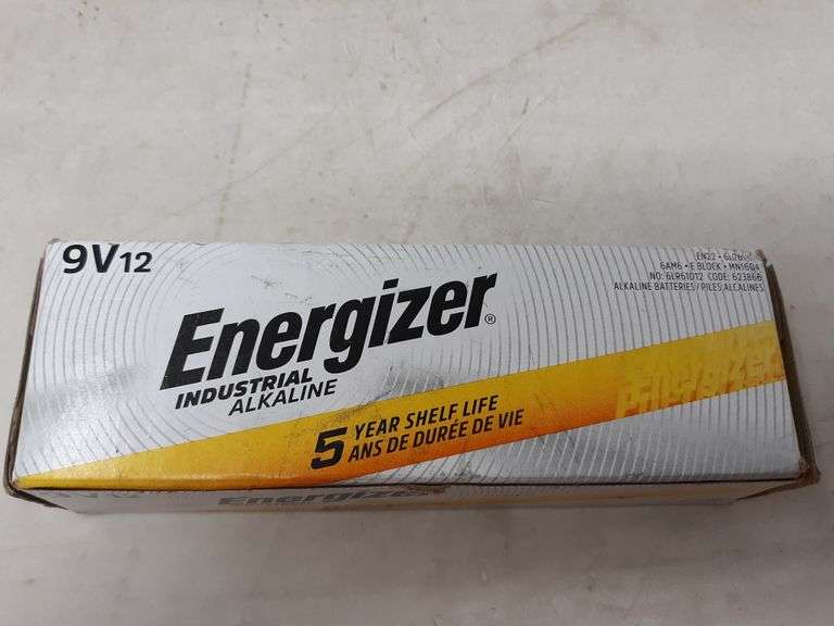 Assortment of 4 Energizer Battery Packs - Assorted Sizes and Charges ...