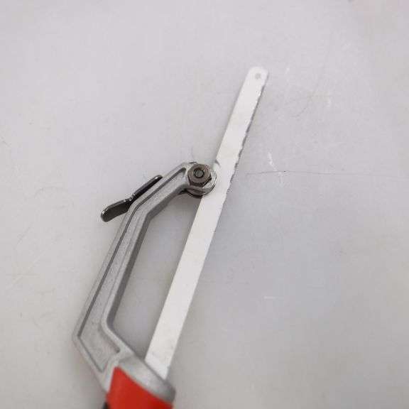 Milwaukee 48-22-0012 Compact Hand Operated Hack Saw w/ Tool-Less Blade ...