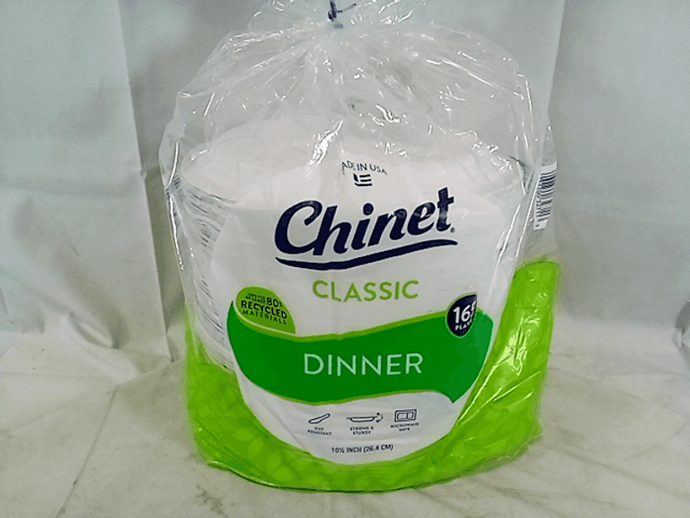 Chinet Paper Dinner Plates 165 Count Dutch Goat