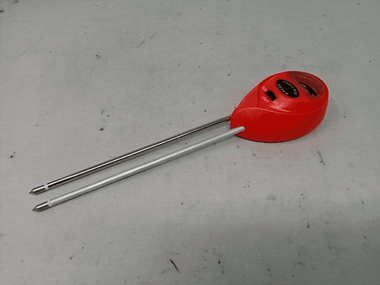 Yuidda Soil Three-Way pH Meter - Y2-Red - Dutch Goat