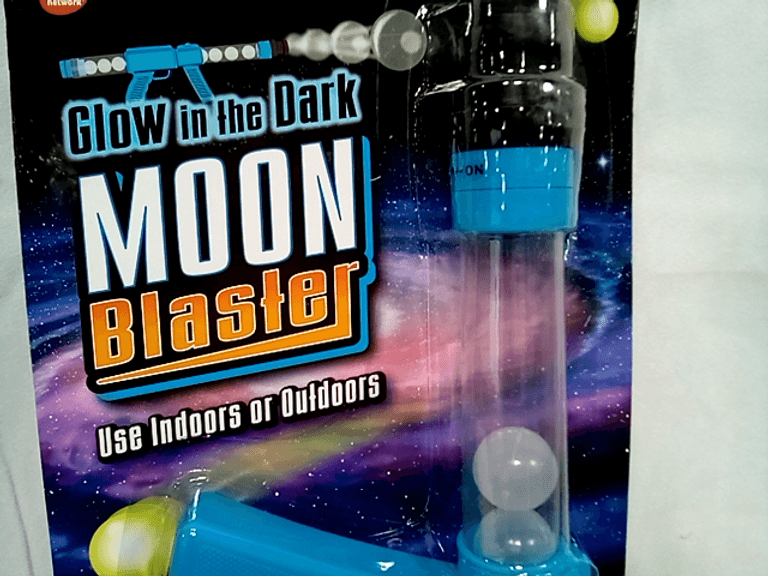 The Toy Network Glow in the Dark Moon Blaster - Dutch Goat