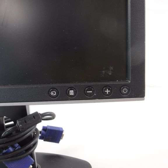 Lot Of 2: Dell 1707FPt 17" 1280 x 1024 Resolution 60 Hz LCD Flat Panel ...