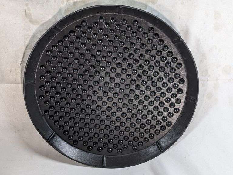 Pizza Pleezer 12Pack Pans (Color: Black) - Dutch Goat