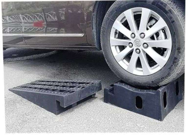 Eastwood Detachable Removable Poly Black Car Ramp Set with 3.6 Tons ...