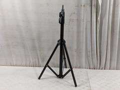 Lanco: Tri-Pod Stand - Dutch Goat