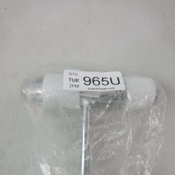 Road Pro 36" Heavy-Duty 5th Wheel Pin Puller - Dutch Goat