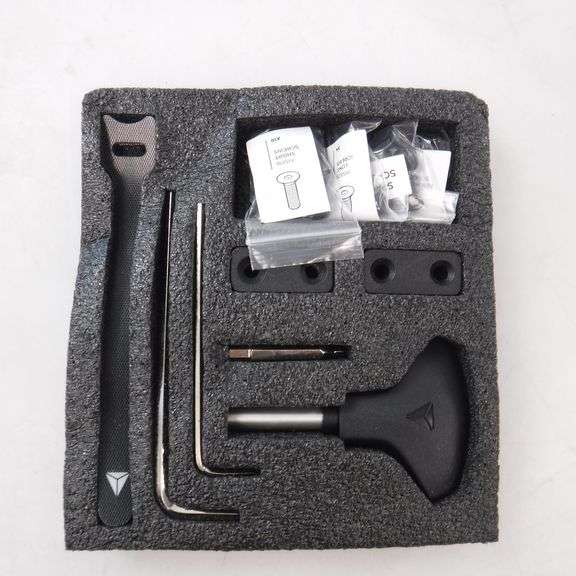 Magnus Secretlab Magnus Metal Desk Tool Kit - Come with Drivers, Allen ...