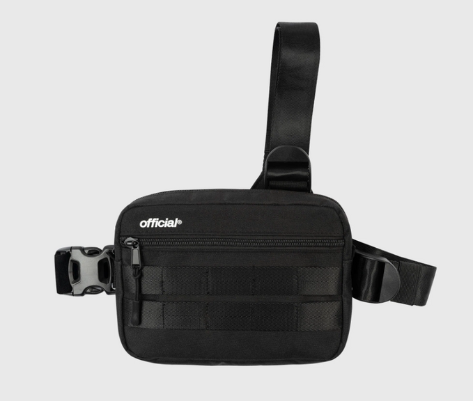 Essential Tri-Strap Chest Bag in Black - One size - Dutch Goat