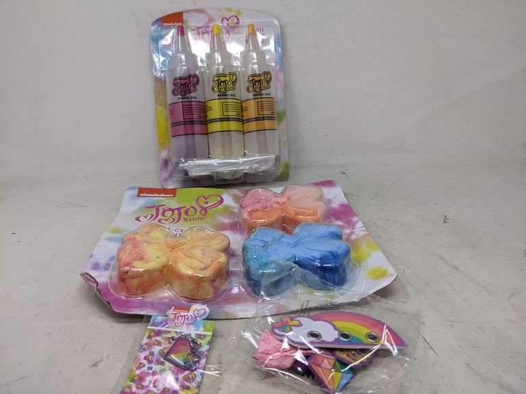 Assortment Of 4 Nickelodeon JoJo Siwa Fun Items - Dutch Goat