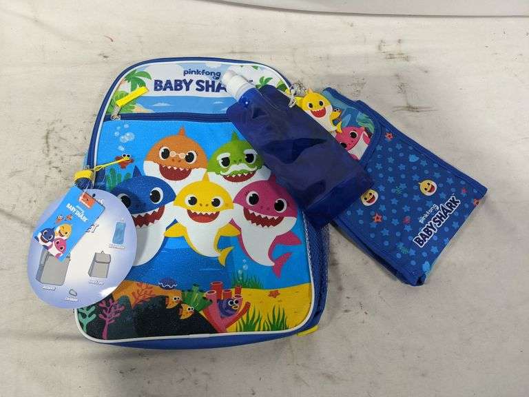 Nickelodeon Pinkfong Baby Shark Backpack 5 Piece Set Includes Key Fob ...