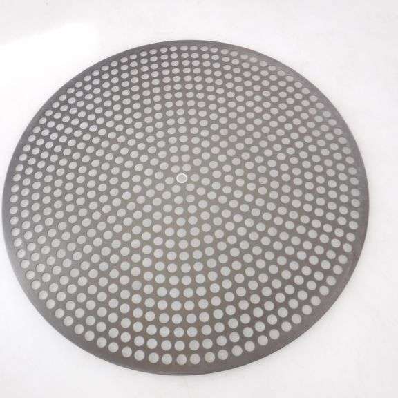 Crispy Crust Flat Pizza Cooking Tray Perforated 16" - Dutch Goat