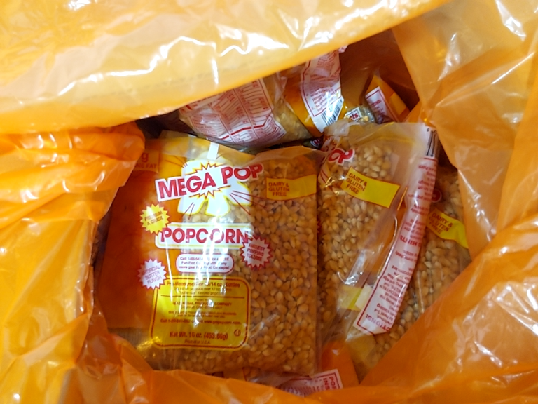 Gold Medal Mega Pop Popcorn Butter - Dutch Goat