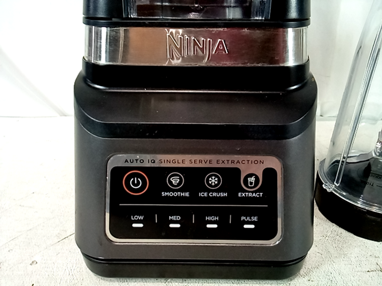 Ninja Auto IQ Single Serve Blender - Dutch Goat