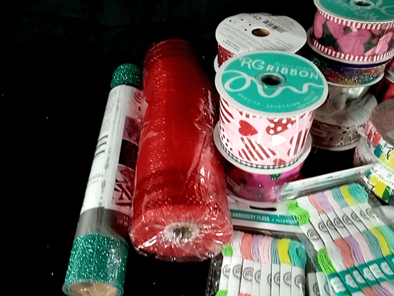 Assortment of 21 - Ribbons - Dutch Goat