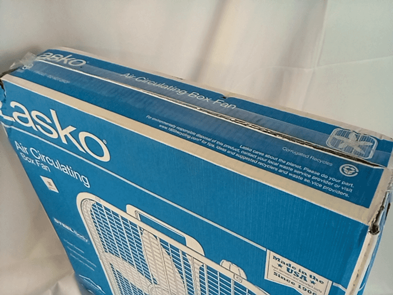 Lasko 20 Inch Box Fan, White - Dutch Goat