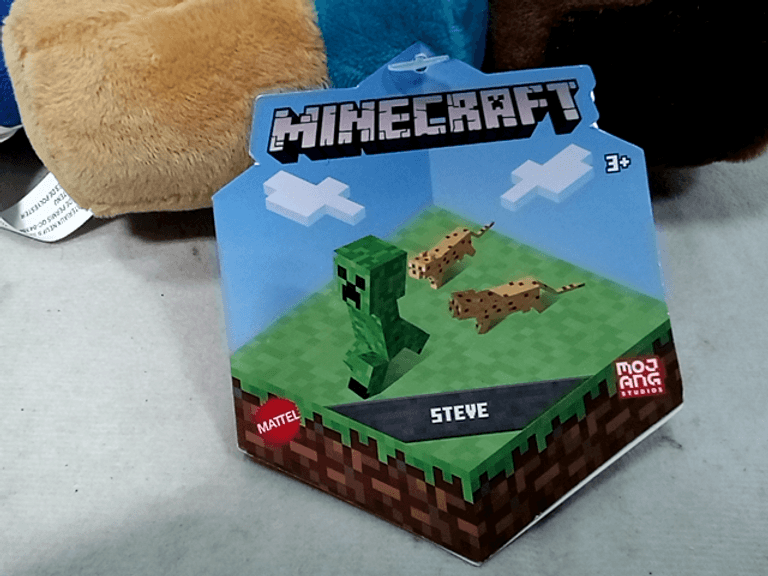Minecraft 8" Steve Plush Doll - Dutch Goat