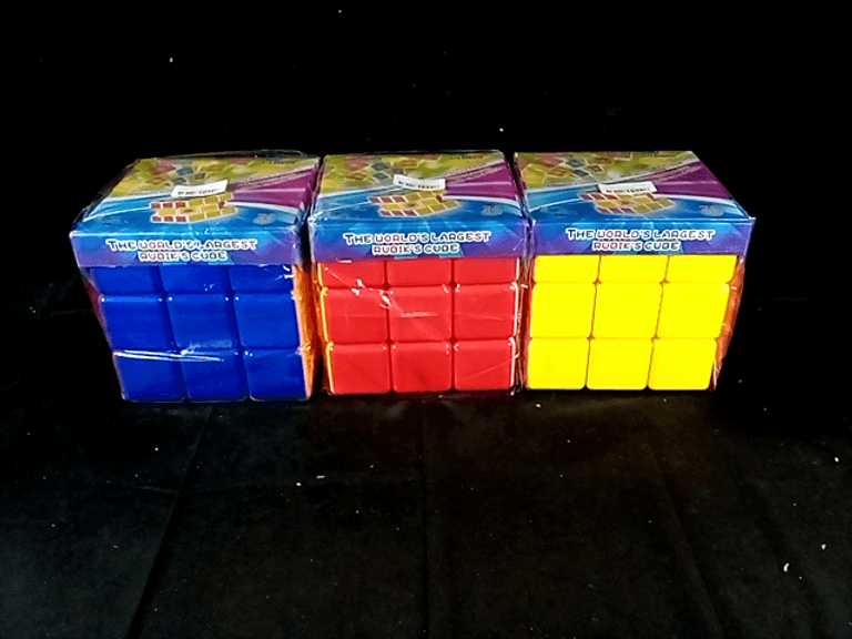 Lot of 3 - Super 3x3 Speed Cube, 18 cm - Dutch Goat