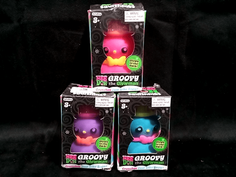 Assortment of 3 - NeeDoh Groovy the Glowman - Glow in the Dark Fidget ...